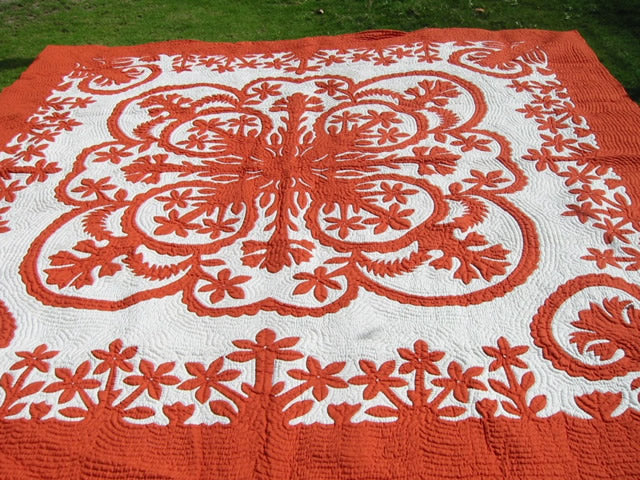 Pikake Vines 2 – Emmalani Hawaiian Quilts