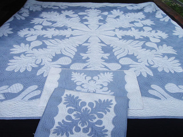 Reversible Ulu – Emmalani Hawaiian Quilts